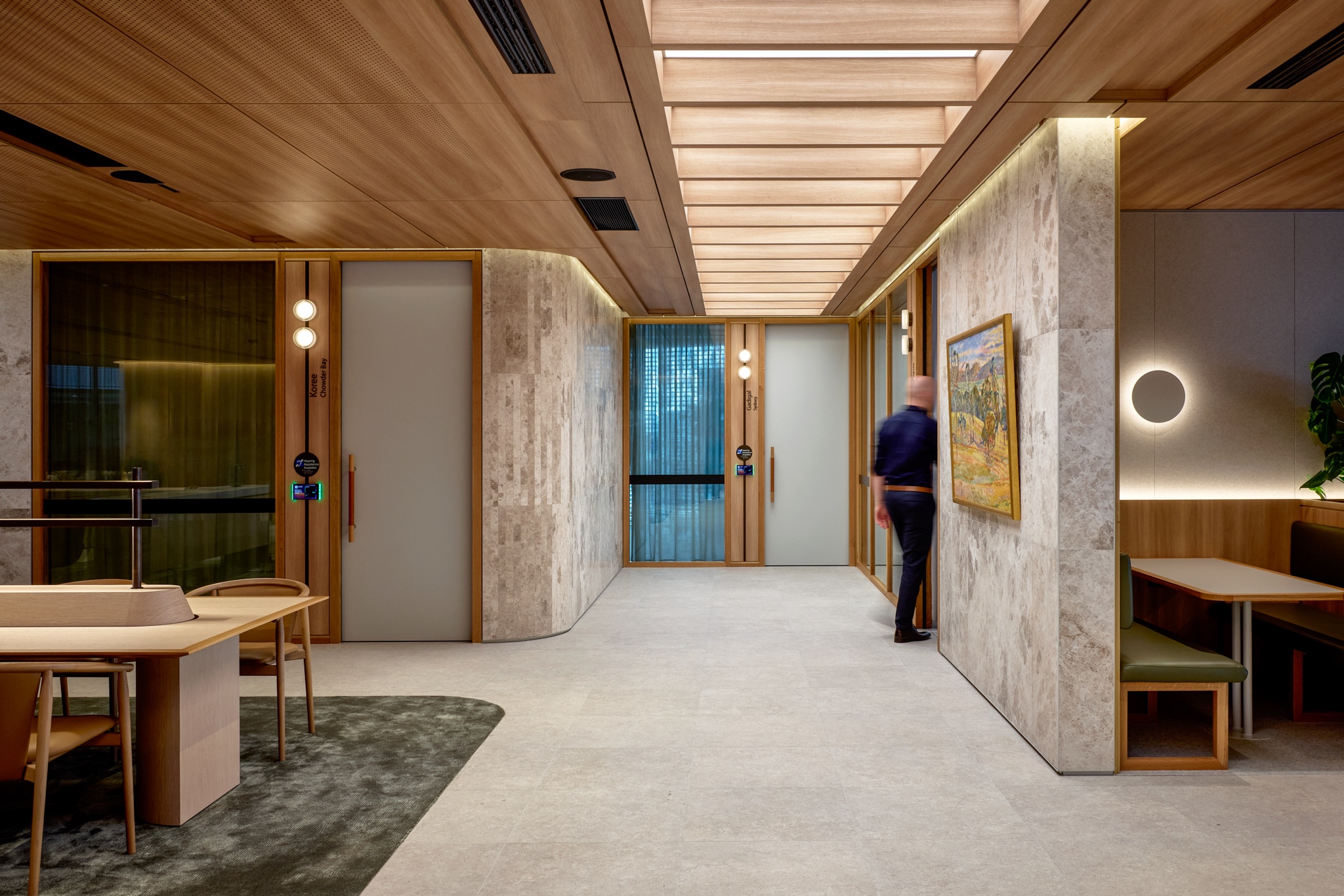 Krossi Workstation | Schiavello Furniture